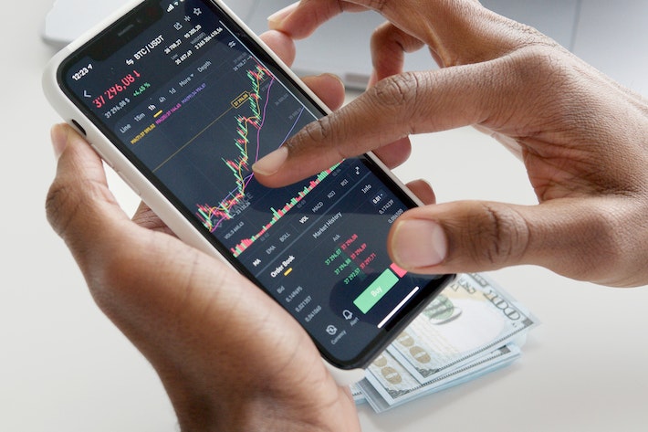 A Wall Street Trading Icon: What is a Bloomberg Terminal?